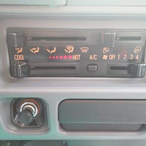 isuzu NKR55 CAB-CHASSIS